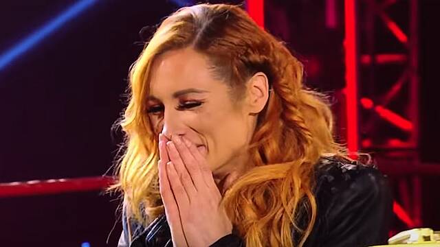 Watch Emotional Becky Lynch Announces Shes Pregnant Balls Ie