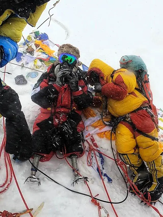 Everest Dead Bodies