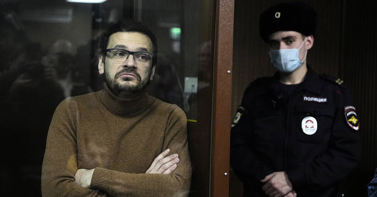Russian opposition figure Ilya Yashin goes on trial over Ukraine war ... Russian opposition figure Ilya Yashin goes on trial over Ukraine war ...