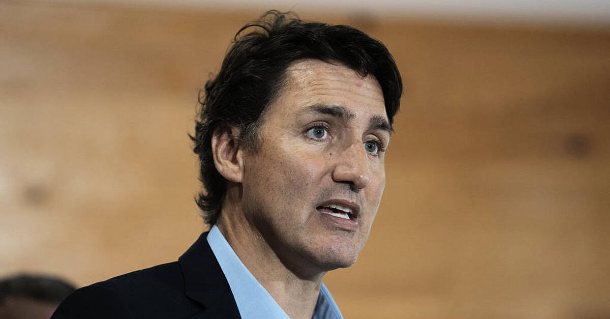 Justin Trudeau Slams Facebook For Blocking Canada Wildfire News