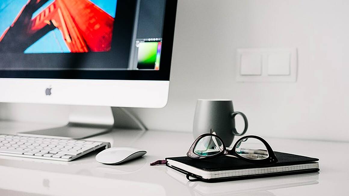 8 Pasos para ordenar tu escritorio para siempre | MiGelatina.com 8 Pasos para ordenar tu escritorio para siempre | MiGelatina.com