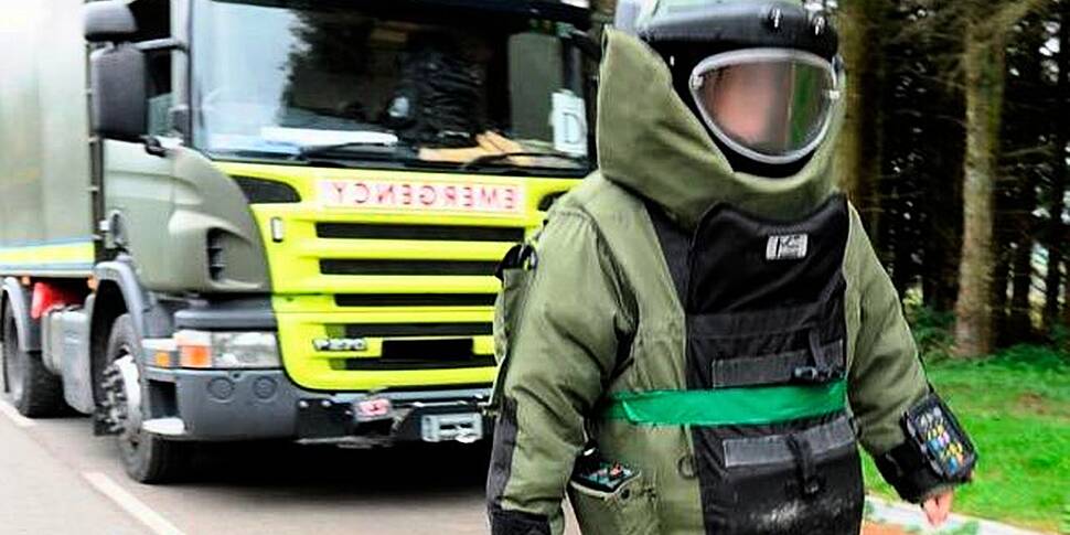 Army bomb disposal team makes safe viable device in Dublin | Newstalk Army bomb disposal team makes safe viable device in Dublin | Newstalk