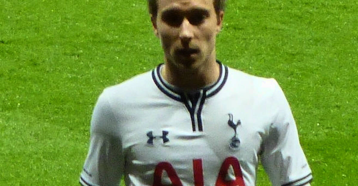 Pic Who Made It Into Our Premier League Team Of The Year So Far Offtheball